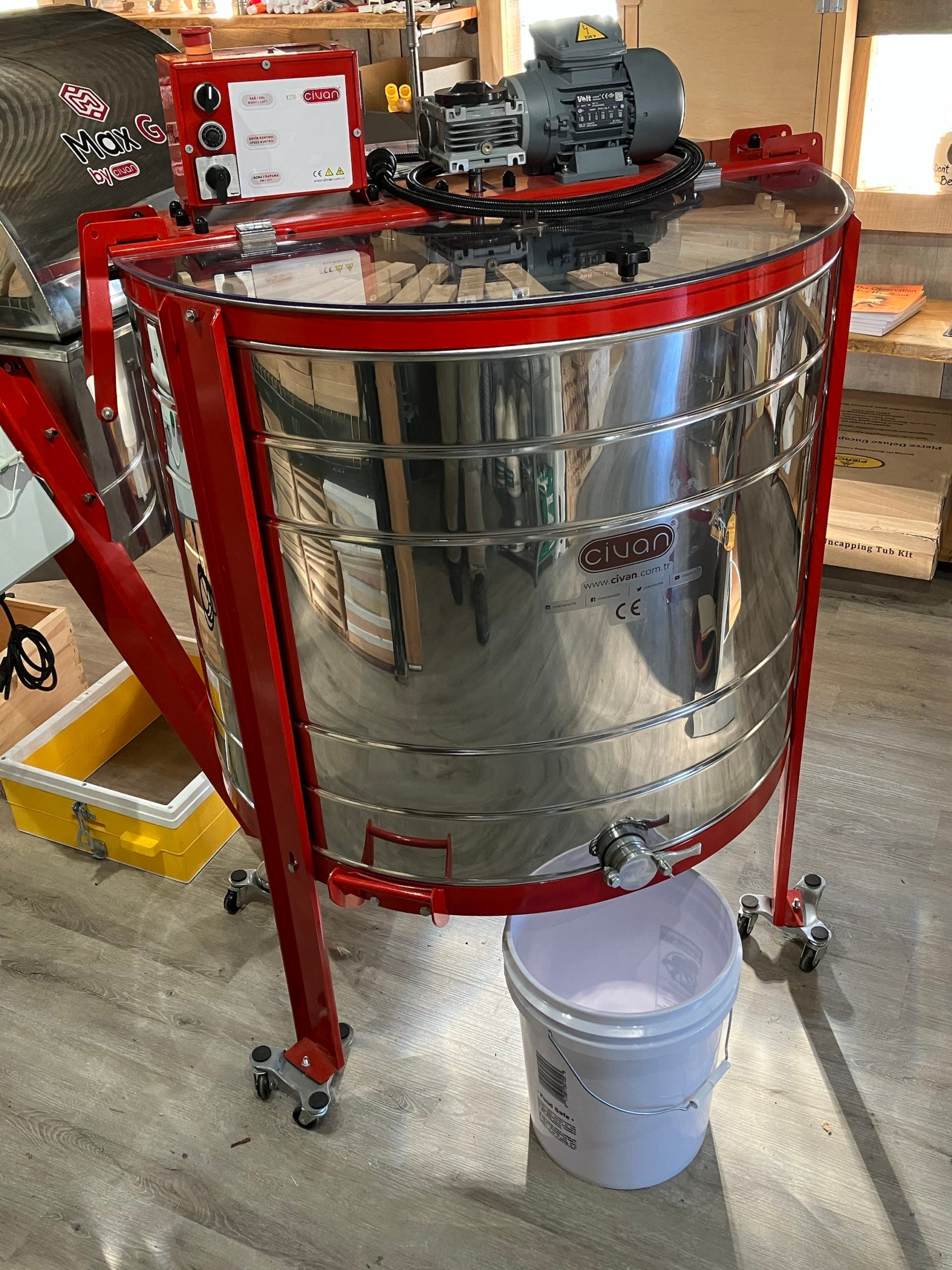 The Beast 44 Frame Civan Radial Electric Extractor | Maple Bend Bee ...